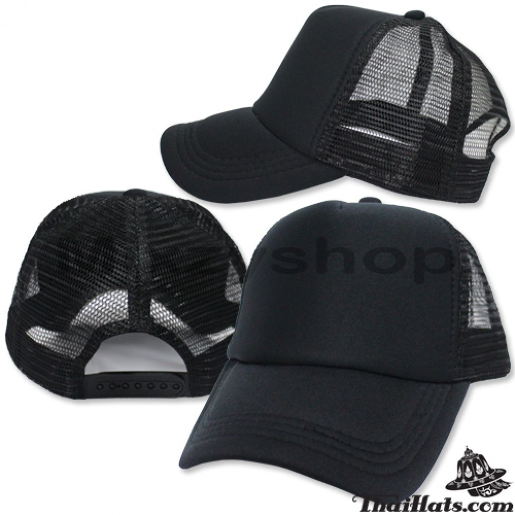 Mesh Cap Mixed Colors The Back Is A Snapback Which Can Be Folded. Model ...