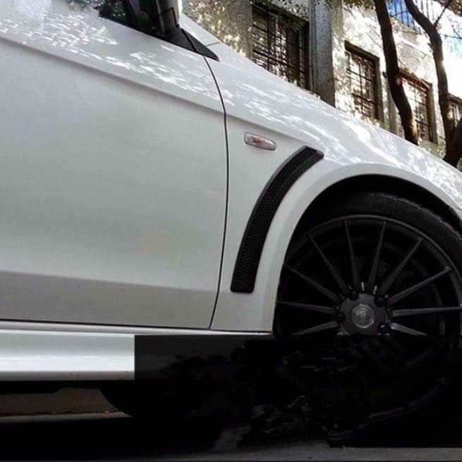 Fender Airvent Lip PP Carbon Face Per Pair For LANCER/WIRA/PERSONA/SAGA ...