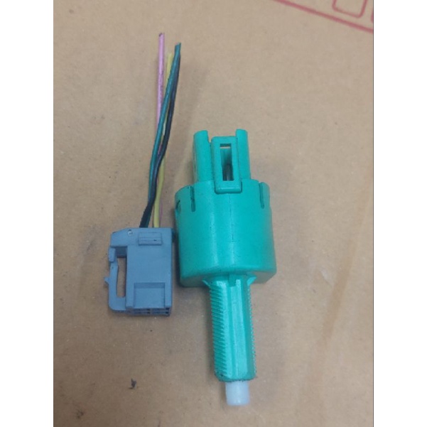 Brake Switch Light Button TOYOTA/PRIUS/ALTIS/4 Wires With A Complete ...