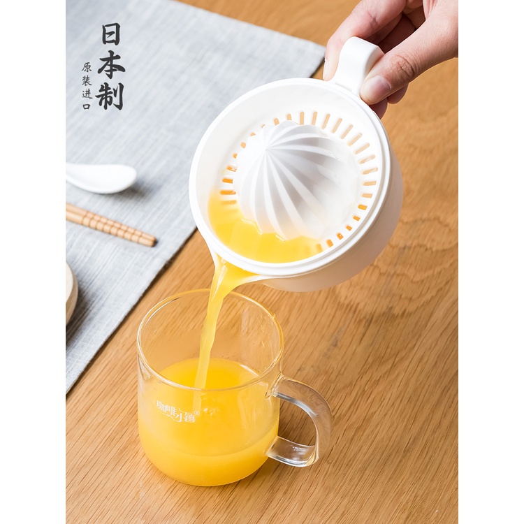 [Japan] Inomata Manual Plastic Lemon Squeezer With Juice Container ...
