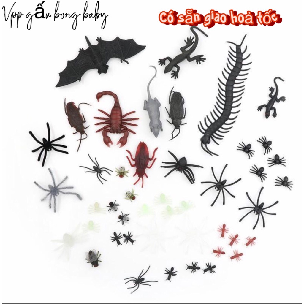 Fake plastic insects, centipedes, cockroaches, flies, scorpions, ants ...