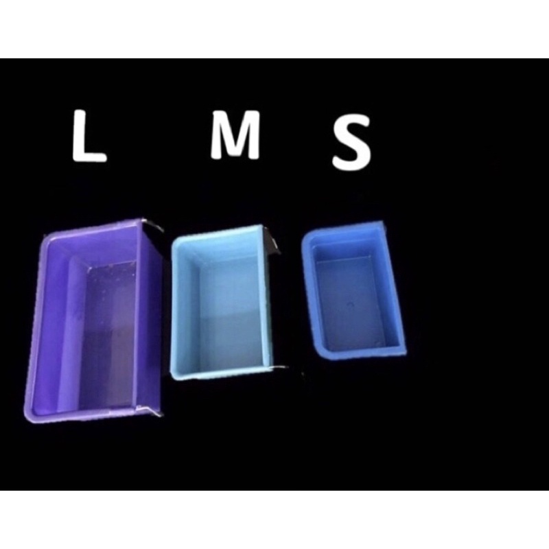 Food CONTAINERS / DRINKS FOR BIRDS & CHICKENS & CATS & SMALL ANIMALS ...