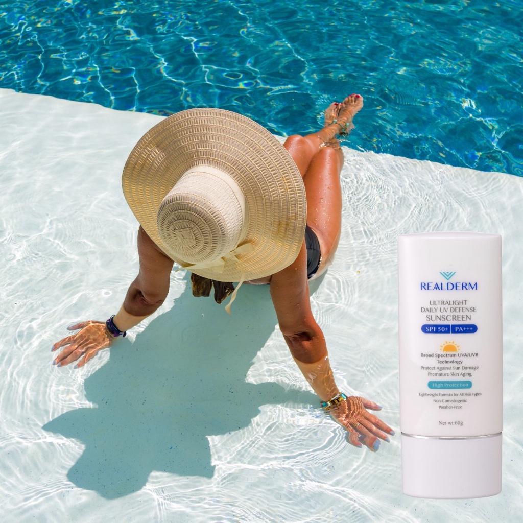 RealDerm Ultralight Sunscreen SPF50+/PA+++ (60G) | Shopee Singapore