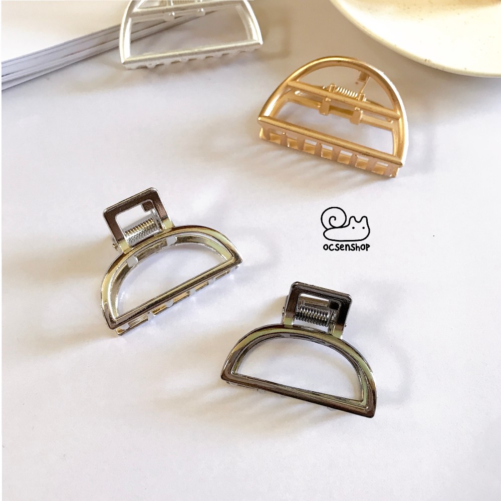 Mini D-shaped crab claw clip (Ocsenshop) | Shopee Singapore