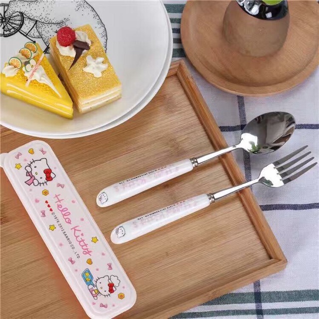 Hello kitty spoon set | Shopee Singapore
