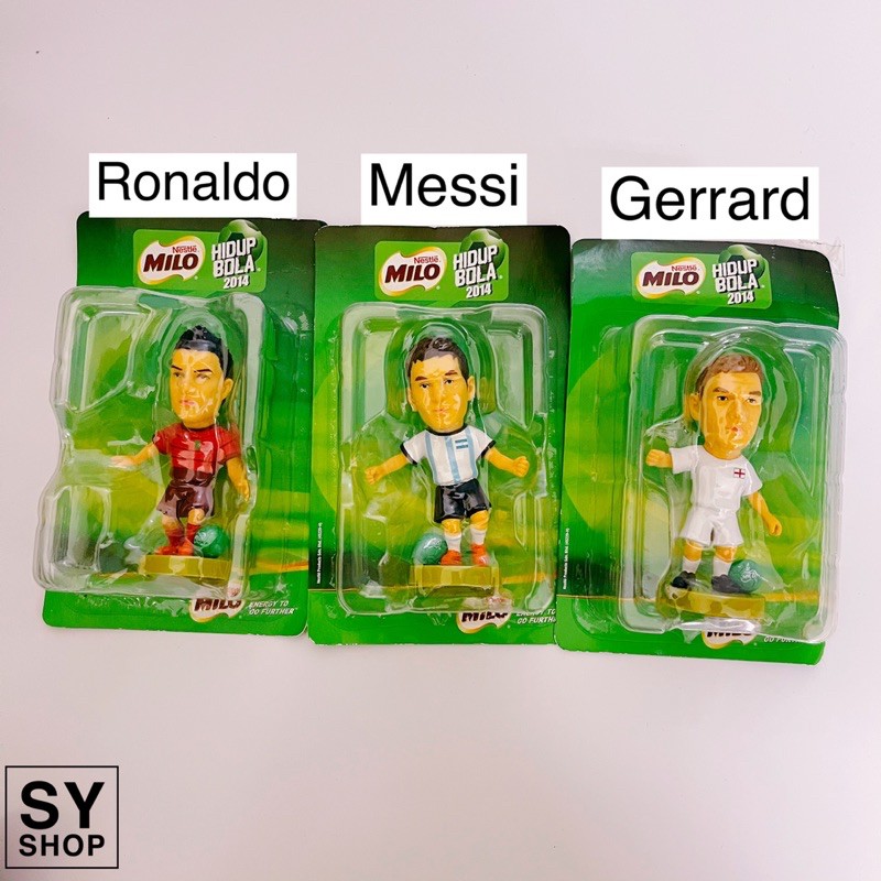 Milo Life Ball 2014 - Famous Football Player Statue Of Famous Edition ...