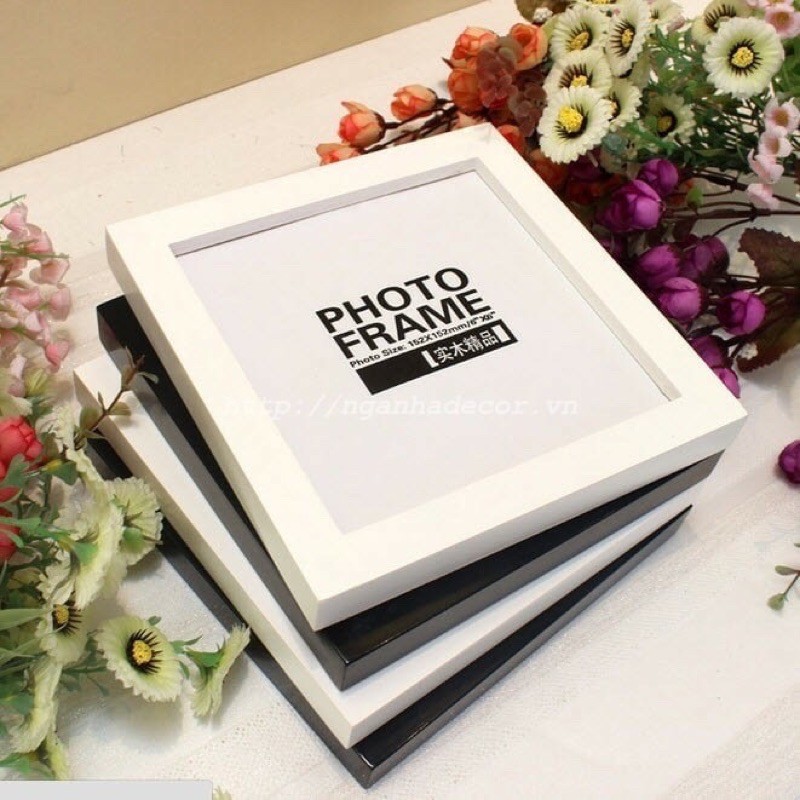 Square photo frame pictures of sizes 20x20, 25x25, 30x30, 40x40cm ...