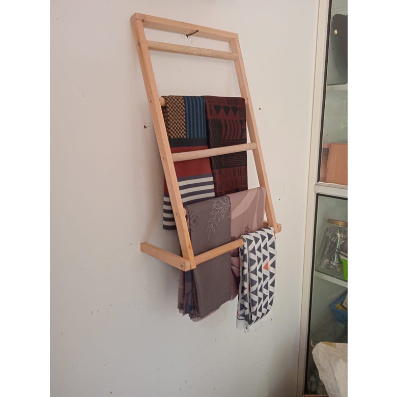 KAYU Wooden Hijab Hanger/ Wooden Hijab Holder/ Prayer Rug/ Wooden Hijab ...