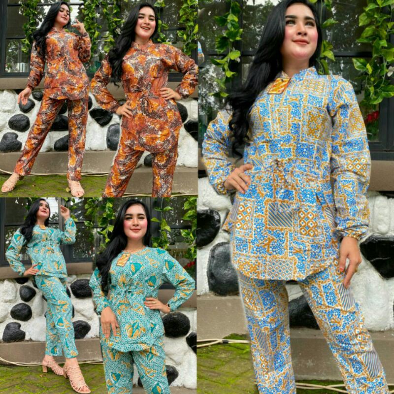 Batik Suit / / Relaxed Negligee / / Batik Negligee / / Kimono Clothes ...