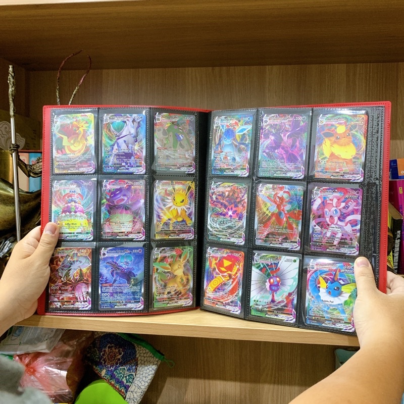 Album containing 181 sparkling Pokémon TCG VMAX cards SUPER BEAUTIFUL ...