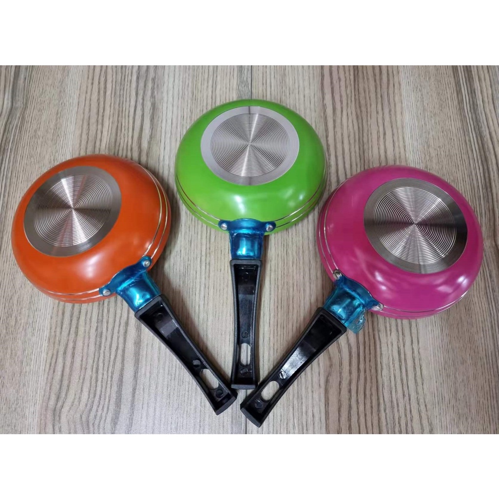 NON-STICK EGG FRYING PAN WITH 3 COLORS AND 3 SIZES TO CHOOSE FROM ...