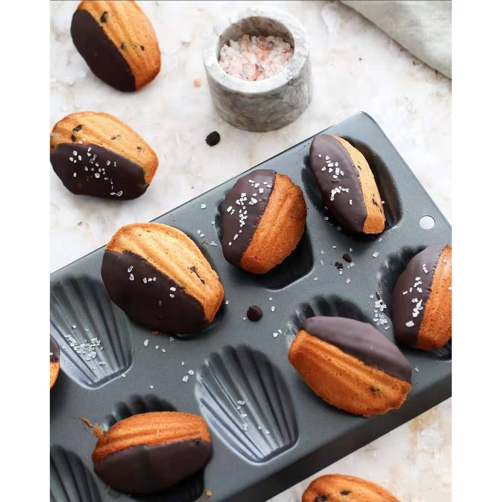 10 / 12 cavity madeleine pan cake baking mould seashell baking tray ...