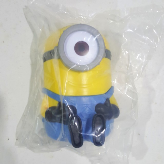 Minion Despicable me Nestle container box tupperware cereal drink bowl ...