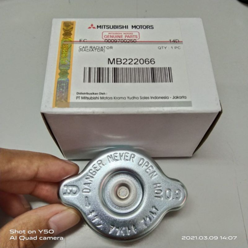 RADIATOR CAP ORIGINAL MITSUBISHI L300 RADIATOR CAP/CANTER MB222066 ...