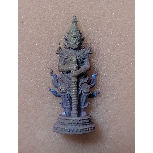 W124 Thai Amulet - Roop Lor Taowesuwan BE2563 LP Yit Wat Chulamanee ...