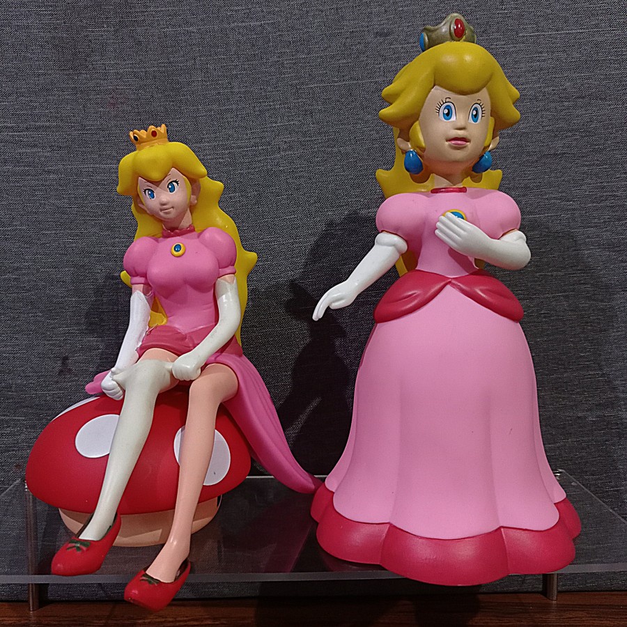 Super Mario Bros Princess Peach Figure 32 cm | Shopee Singapore