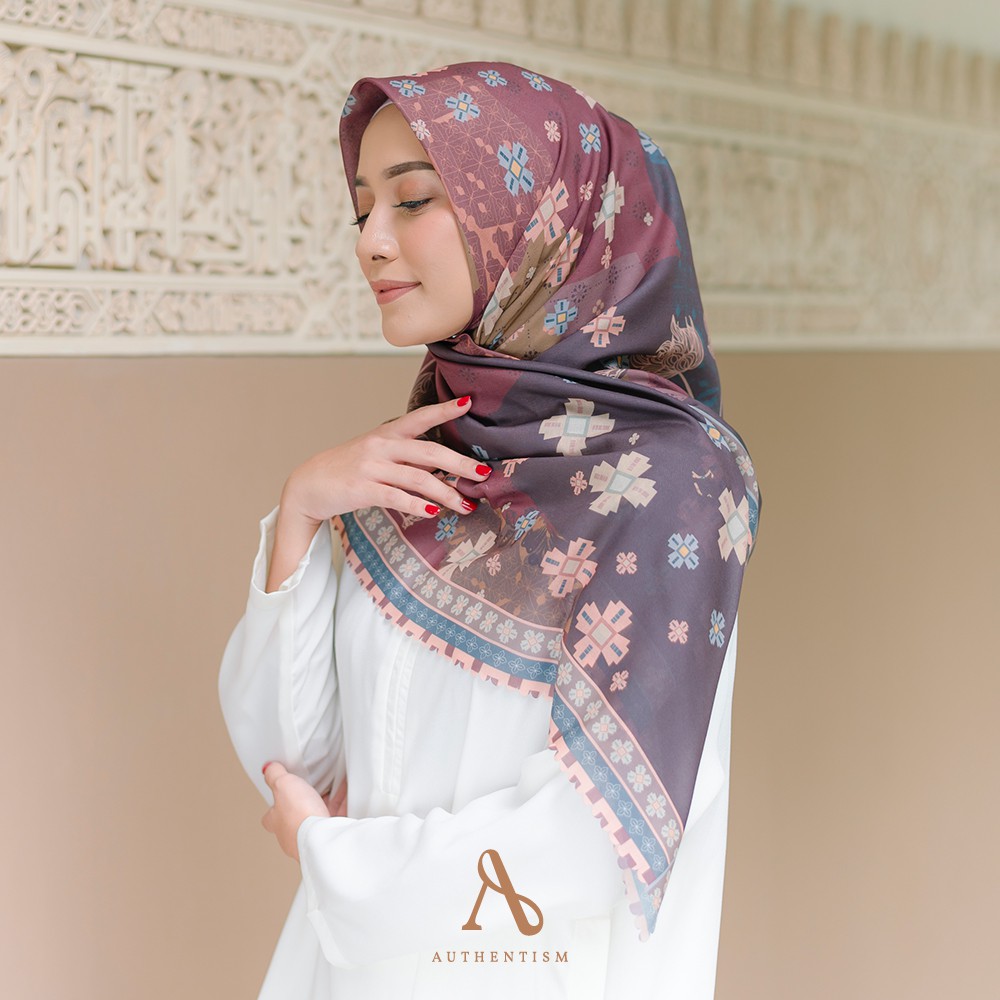 Shanna SERIES / DEEP RED QUARTER SHIELD VOAL ULTRAFINE PREMIUM LASERCUT ...