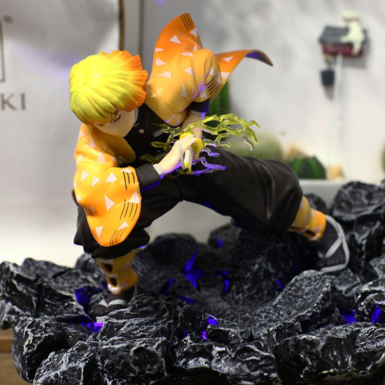 Demon Slayer's: Tanjiro & Zenitsu Model | Shopee Singapore