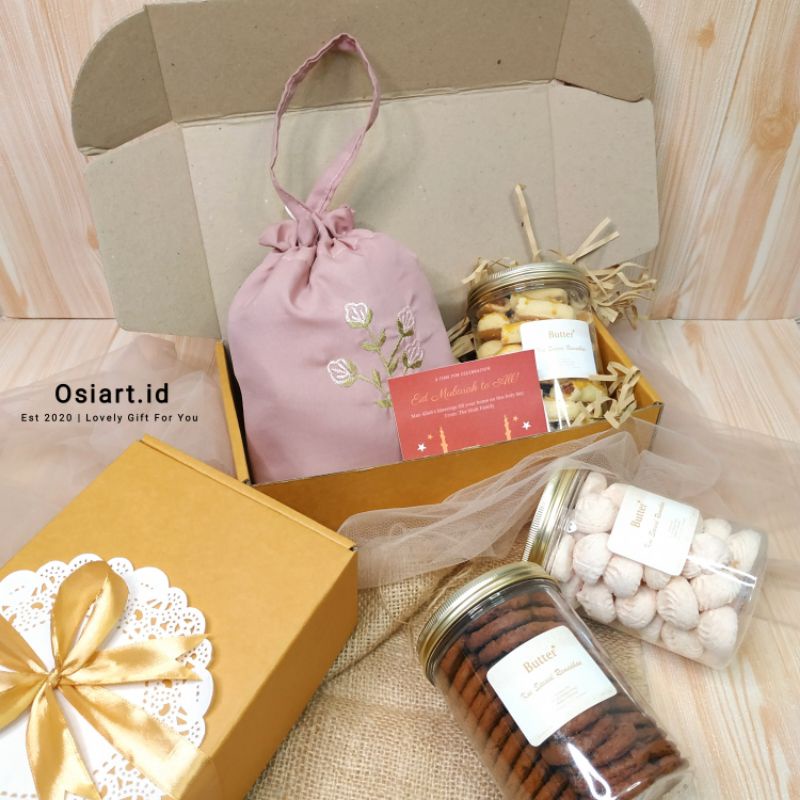 Eid Hampers Hari Raya Idul Fitri Parcel Package Dry Cookies and Mukena ...