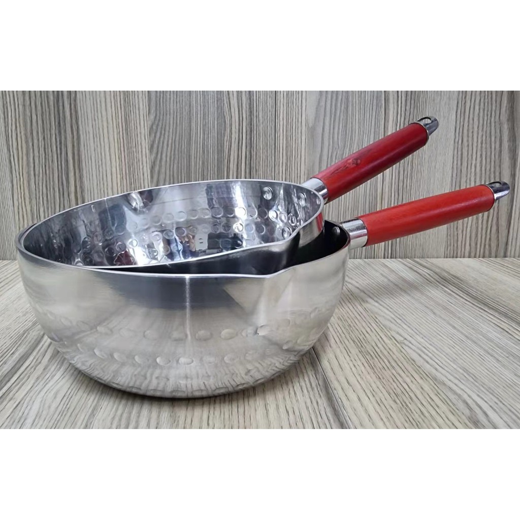 ALUMINIUM SNOW FLAT PAN WITH THICK BOTTOM AND WOODEN HANDLE | Shopee ...