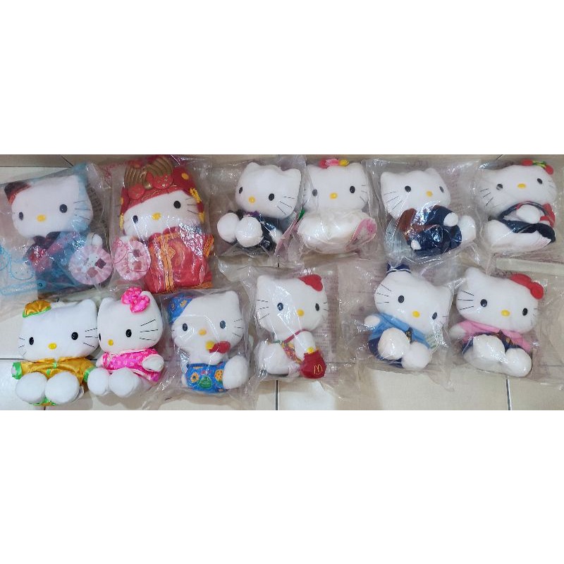 Mc Donald's Hello Kitty Limited Edition Wedding Couple (Couple Set 2000 ...