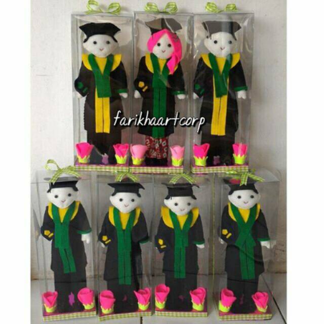 Graduation Doll 30cm | Shopee Singapore