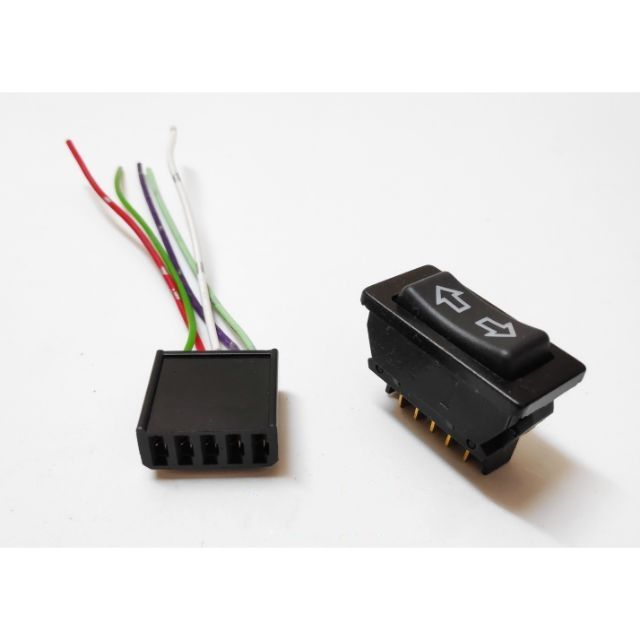 PROTON SAGA/ISWARA 5PIN POWER WINDOW SWITCH SOCKET | Shopee Singapore