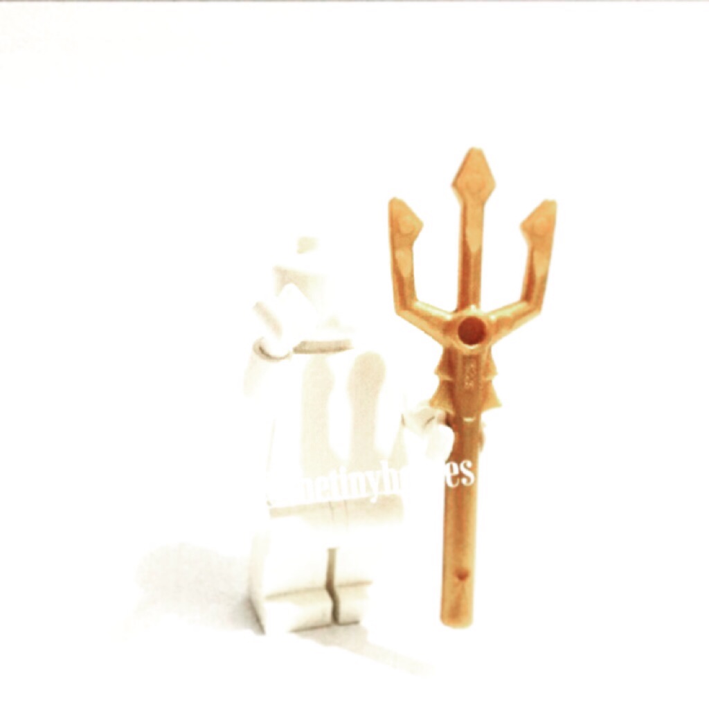 Lego trident/broomstick/rake - Minifigure Accessories by @Thetinyheroes ...