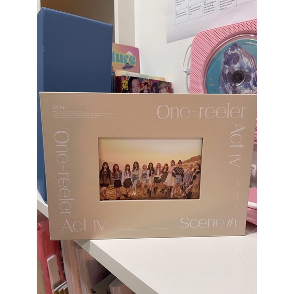 WTS IZ*ONE ONE REELER SCENE 1 VERSION (FULLSET) | Shopee Singapore