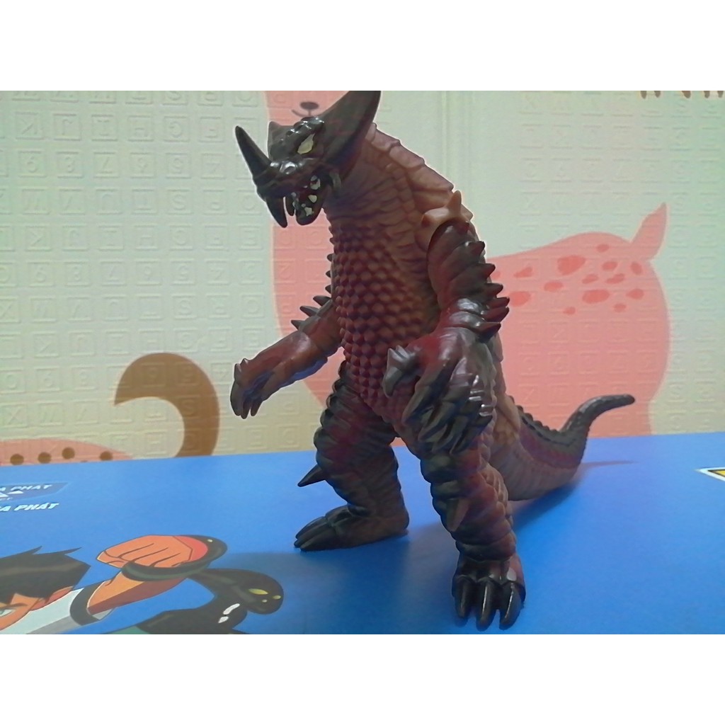 Ancient Gomora Monster Model Kaiju Bandai Ultraman Monster Serie ...