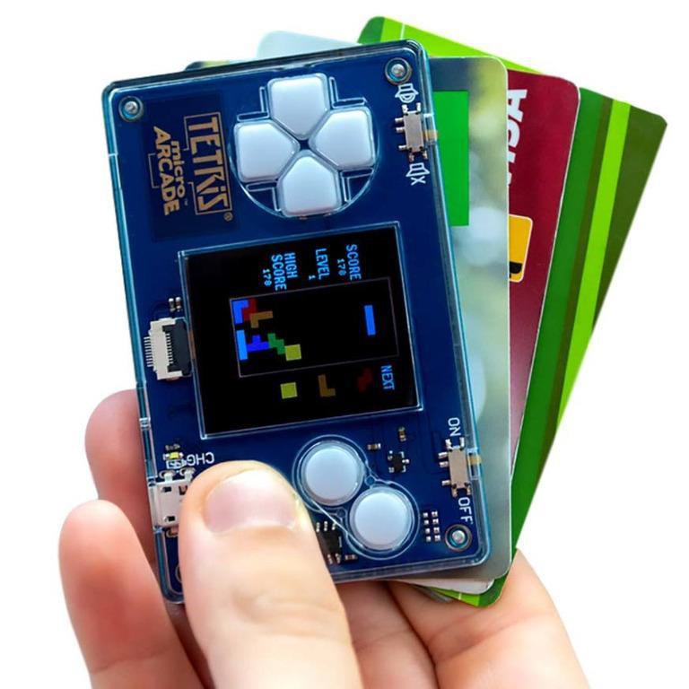 Micro Arcade credit-card sized games - Pac-man / Atari / Space Invaders ...