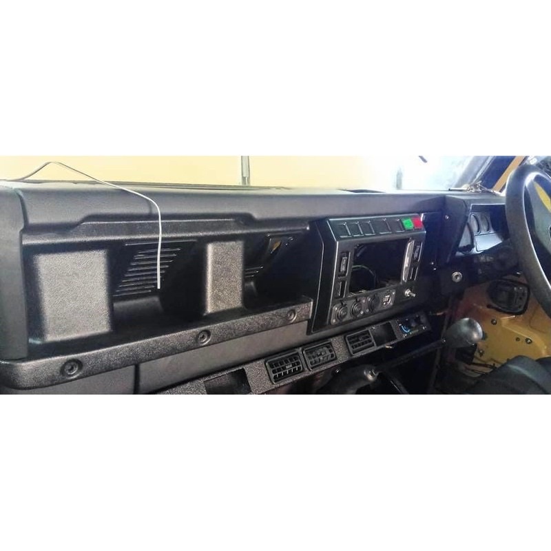 land rover defender td5/110dashboard Land Rover Defender 110 dashboard ...