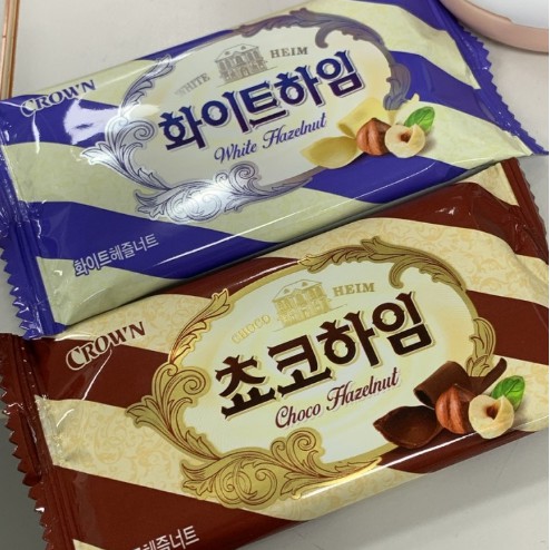 KOREA [CROWN] Chocolate Heim, White Heim 2 Types, Couque Dasse 2 Types ...