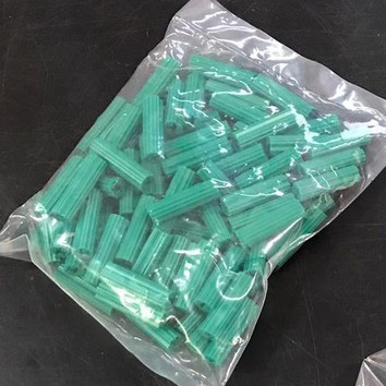 PVC Concrete Wall Plug Plastic Anchors - Green 7 mm / Red 6 mm | Shopee ...