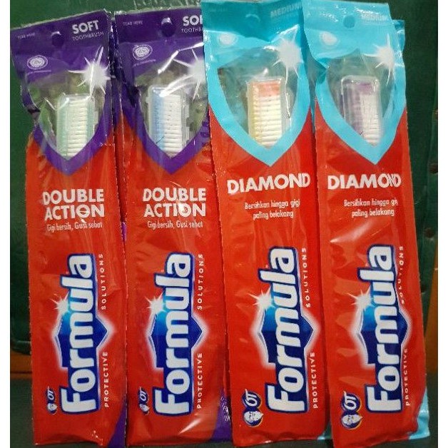 Helmet formula toothbrush (random) | Shopee Singapore