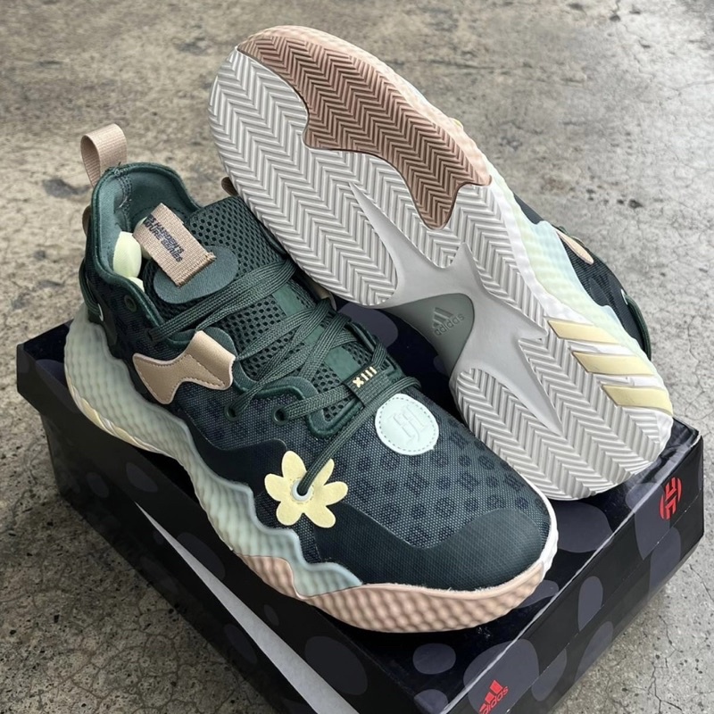 ADIDAS JAMES “HARDEN VOL.6” (NEW COLORWAYS) | Shopee Singapore