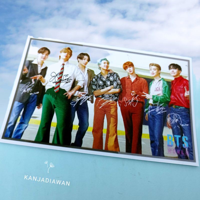 Bts EXTRA LARGE PHOTO COLLECTION WITH SIGN IDOL | Shopee Singapore
