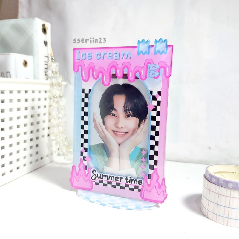 Acrylic Standee Frame for Photocard PC Photo Frame | Shopee Singapore