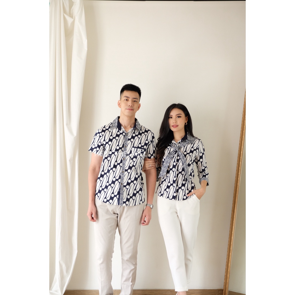 Arga Batik (Arjani Top - Nadine Bomber) Women's Clothing | Shopee Singapore
