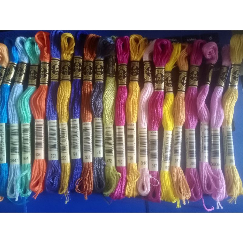 DMC THREAD CROSS STITCH EMBROIDERY FLOSS (Random DMC Thread Numbers ...