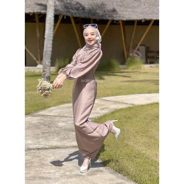 Flat Slim Body Dress With Balloon Sleeves (Can request Color) | Shopee ...