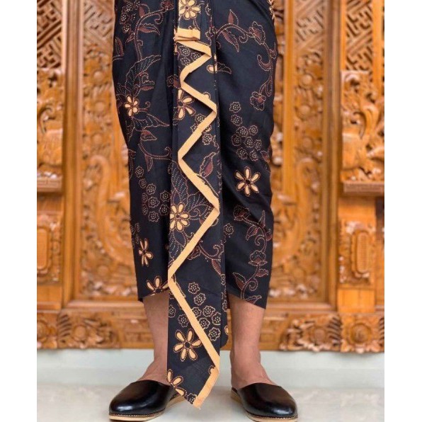 BALI KANCUT JADI BATIK KAMEN/HALF BECOME M04 | Shopee Singapore