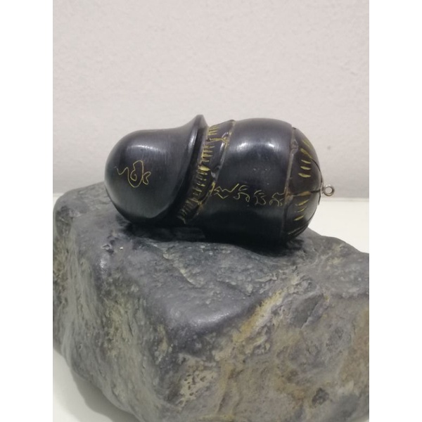 Palakit Black Wood 泰国圣木 Lp yit | Shopee Singapore