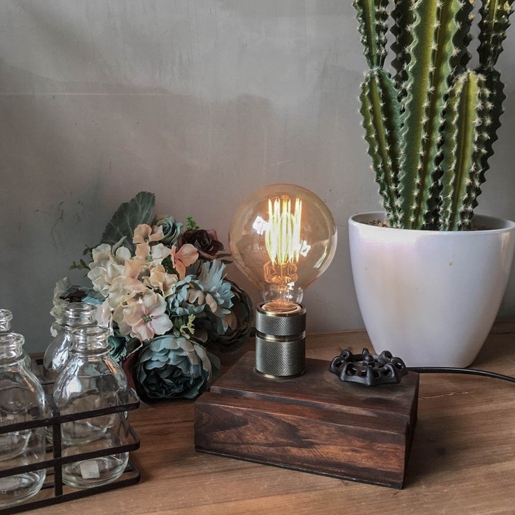 Akebon MUSE|Hand Wheel Dimming Wooden Business Card Holder Table Lamp ...