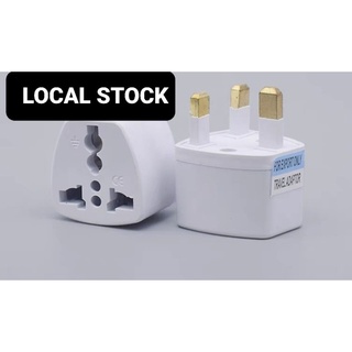 UK 3 Pin plug Universal Adapter. 3 pin plug. Travel adapter. 3 pin ...