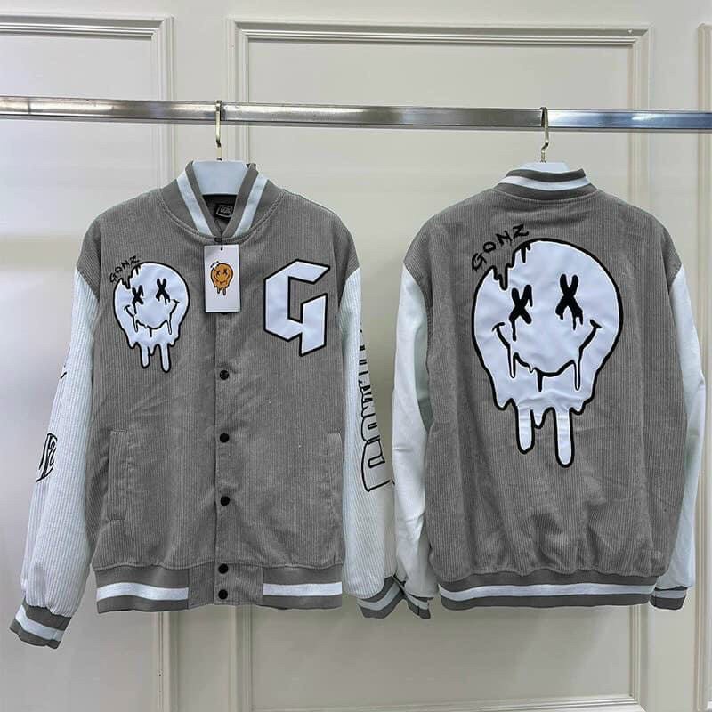 VelvetJacket embroidered with the letter G logo can be worn by both men ...