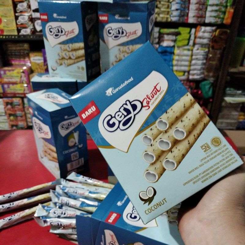 Garuda food gery Salute wafer roll coconut Flavor | Shopee Singapore