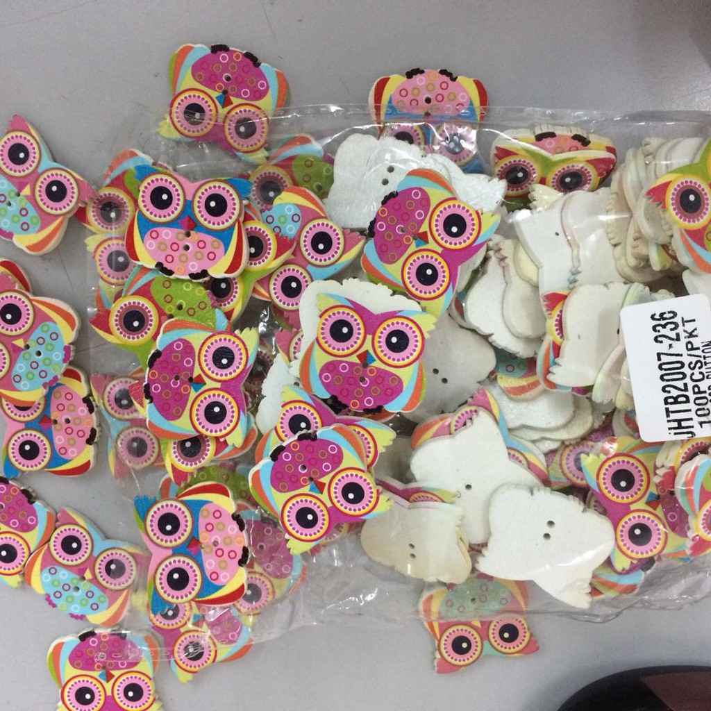 HOT ITEM cartoon 50 PCS/100PCS Wood Button 2 Hole/ Butang Kayu | Shopee ...