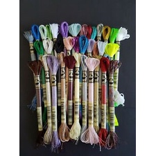 Dmc Light Effects Yarn Art.317W - E130 > E321 ( /PCS ) | Shopee Singapore