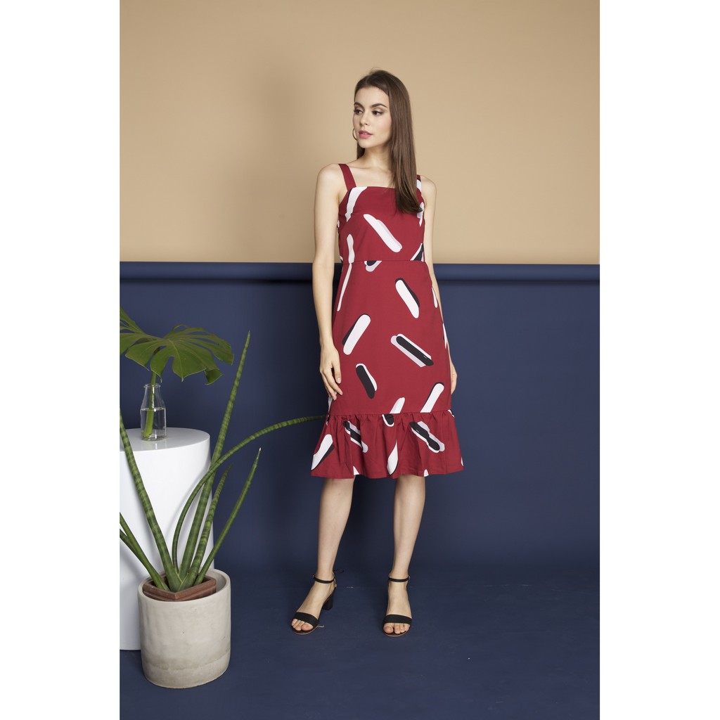 The Stage Walk TSW Bonnie Brushstrokes Midi Dress in Wine Red (M ...
